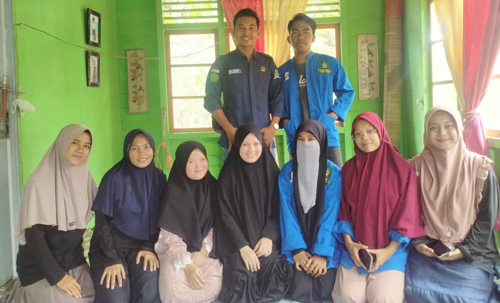 Mengunjungi Kampung Lamno, Aceh, Penduduknya Berkulit Putih Bermata Biru